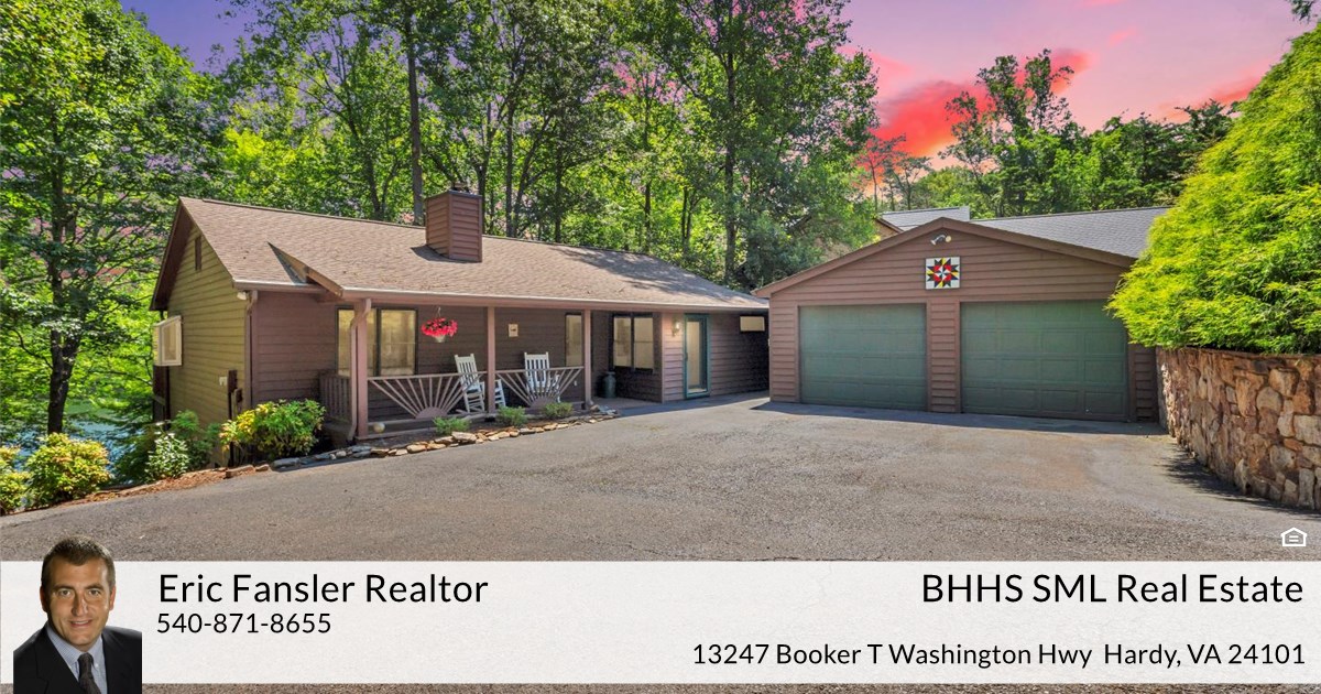 280 Saint Augustine Rd, Wirtz, VA 24184