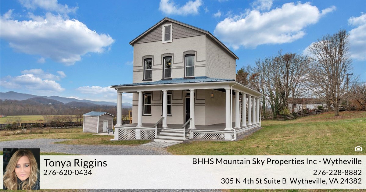 16 Cherry Tree Bottom, Buchanan, VA 24066